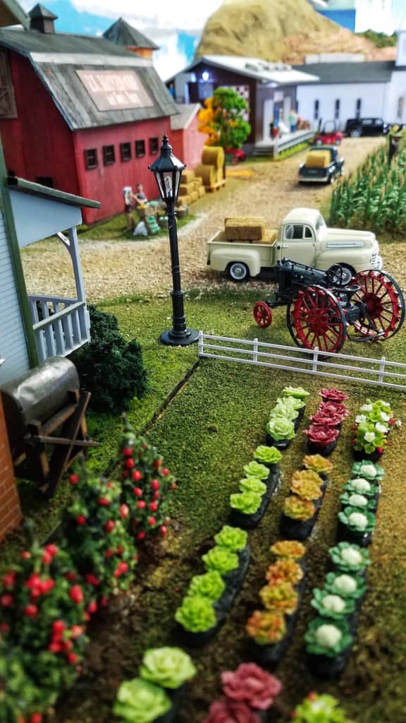 Model Railroads and New Exhibits at Tomball's 1907 Depot - Hello Woodlands