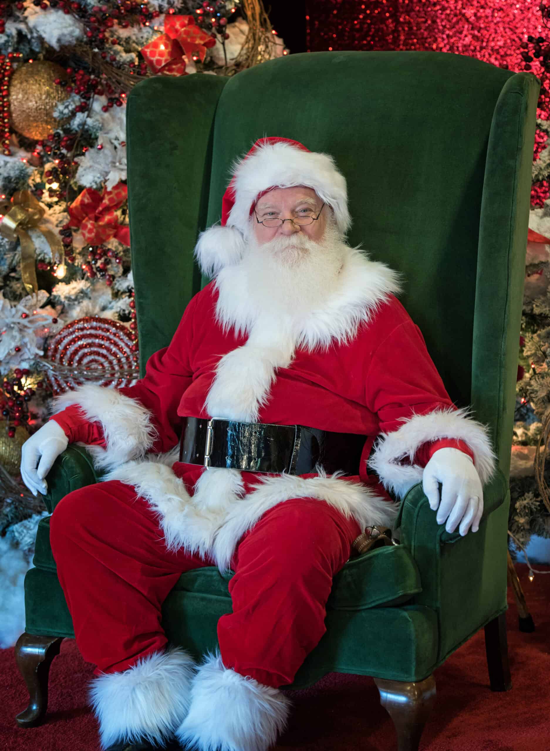 Market Street hosts Photos with Santa beginning Nov. 20 - Hello Woodlands