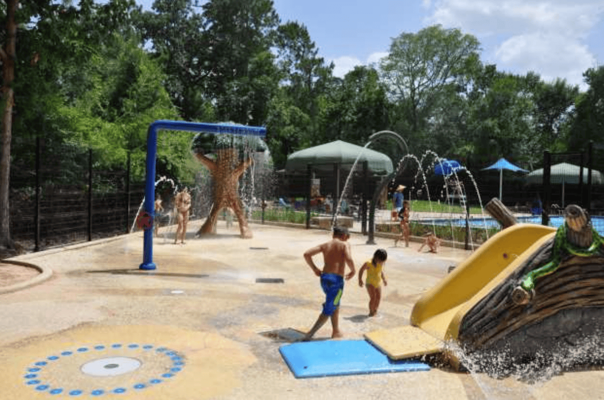 Local Pools and Aquatics in The Woodlands - Hello Woodlands