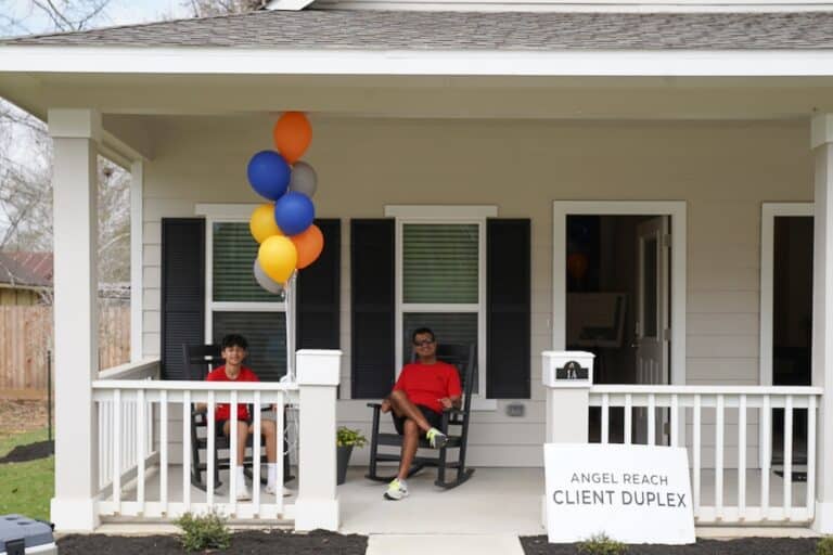 Angel Reach Celebrates Opening of Angel Reach Village - Hello Woodlands