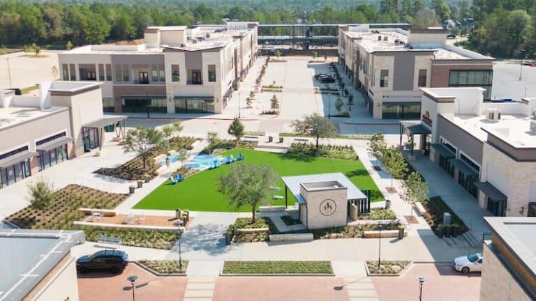 New Businesses Open Doors in Woodforest’s Pine Market - Hello Woodlands