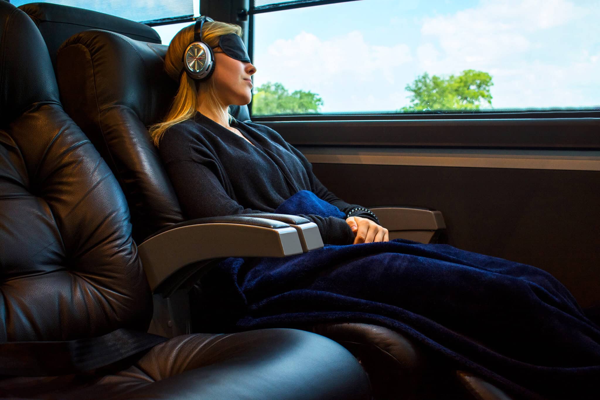 Vonlane to offer new daily non-stop service between The Woodlands and ...