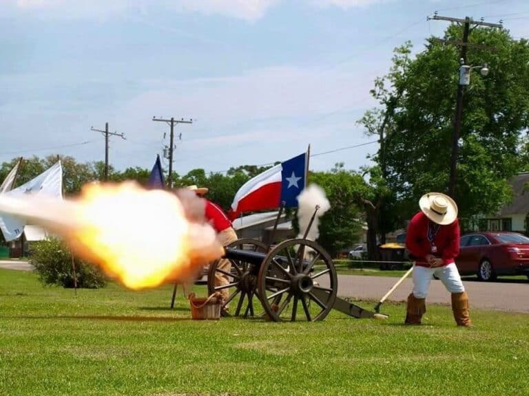 Rolling Thunder to kick off 4th of July Parade with cannon salute ...